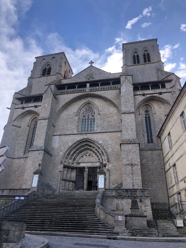 Appartement Vue Abbaye - La Chaise-Dieu