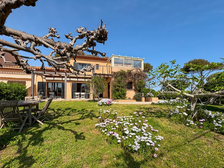 Charmante Villa Vue Mer à Quelques Pas De La Plage - Roquebrune-sur-Argens