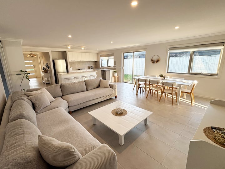 New! Island Time Coastal Comfort - Spacious Home - Shire of Mornington Peninsula