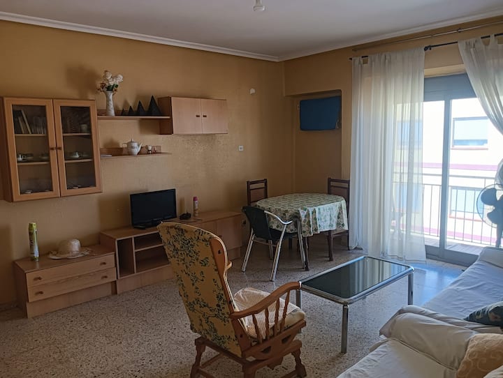 Piso Con Host En Burriana Pueblo - Nules