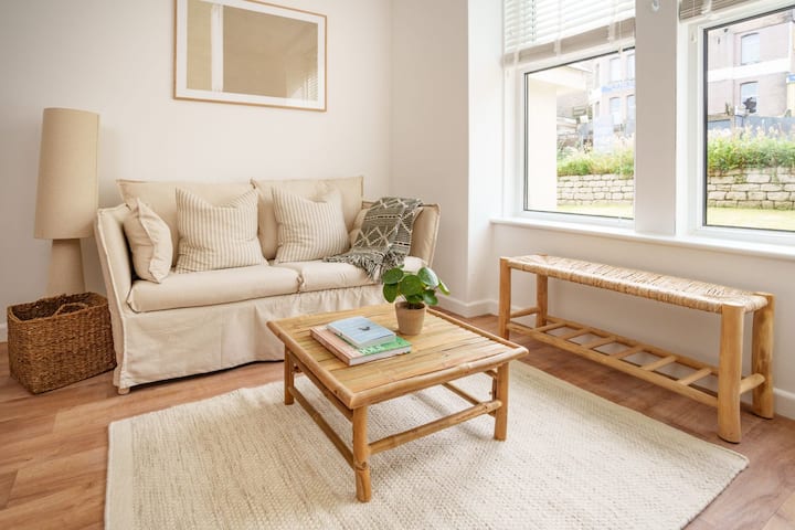 Vesto | One Bedroom Apartment Coastal Hideout - Newquay