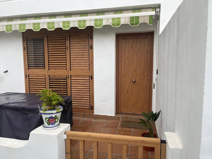 Beautiful Ground Floor Flat - La Pineda