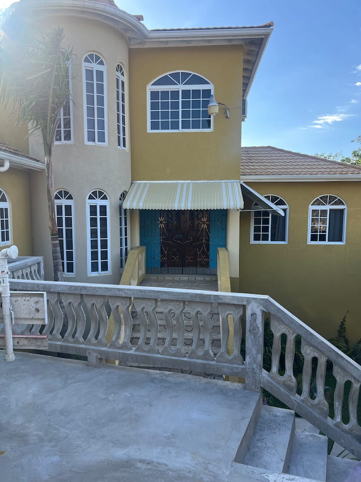 Whitehall Villa In Negril - Negril