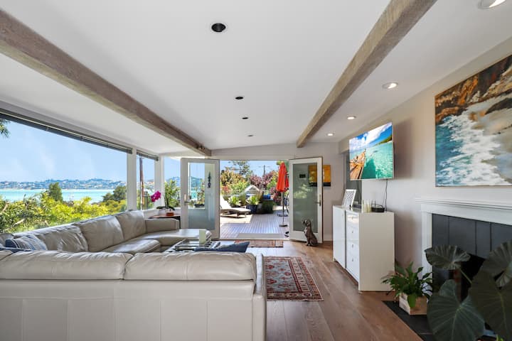 Stunning Accessible View Home W/ Lift In Sausalito - Sausalito, CA