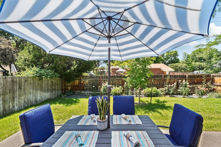 Cozy Pet & Family Friendly Home - Arvada, CO