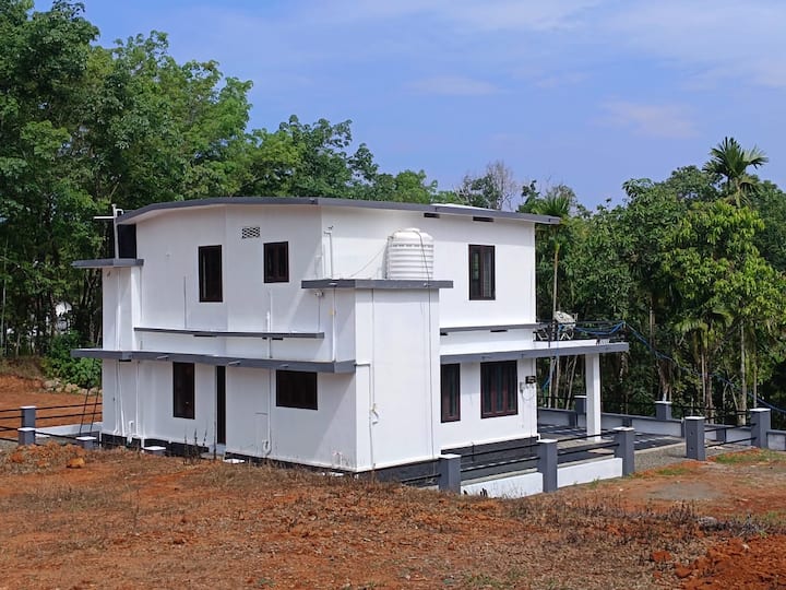 Safe & Comfortable Stay 5br - Thodupuzha