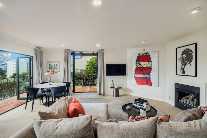 Parnell City Fringe Escape Nr Spark Arena - Auckland