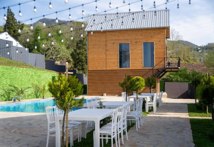 Akhalsheni House - Batumi