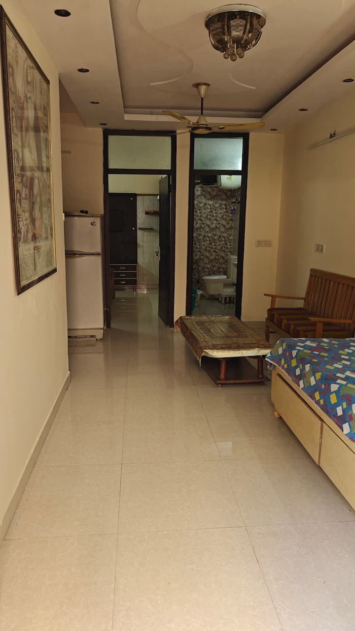 Singh Niwas 1bhk Wifi Ac Kitchen - Delhi