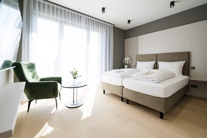 Apartment M With Balcony (26qm) - Taunus Suites - Francfort-sur-le-Main