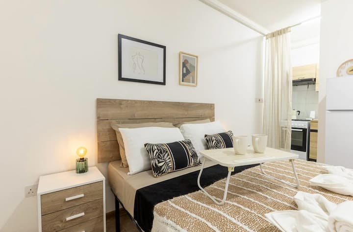 Modern Studio – Prime Location In St Paul’s Bay - Malte