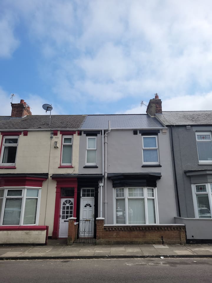 Charming & Cosy Home-hartlepool - Hartlepool