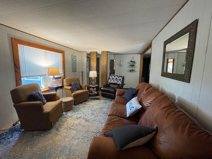 Shoop's On Beaver Lake - Gull Lake, WI