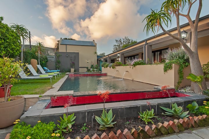 Coastal 2 Bedroom 2 Bathroom Hermanus Apartment - Hermanus