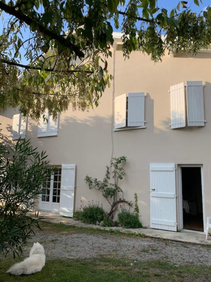 Maison Mirande- Grand Gite Familial Tout Confort - Pays basque français