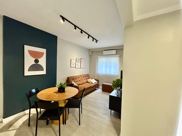 2 Quartos, Ar-condicionado E Vaga De Garagem-itaim - Pinheiros