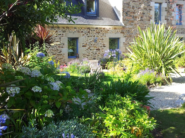 Demeures De Katell
Maison D'hôtes De Charme - Paimpol