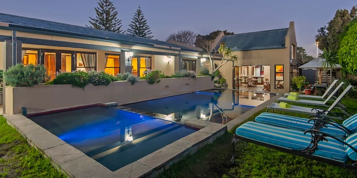 Pool Suite In Hermanus Oasis - Hermanus