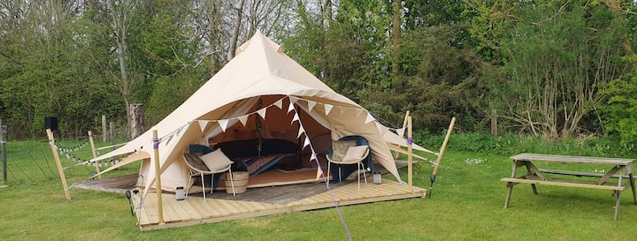 Bell Tent On Small, Quiet Adults Only Site - Pocklington