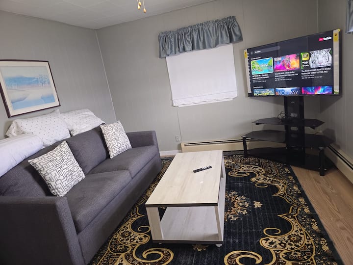 Elvis's Fun Summer House Unit A. - Cape Breton Island