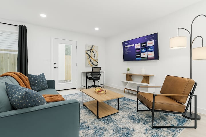 Lark Loft - Dallas, TX