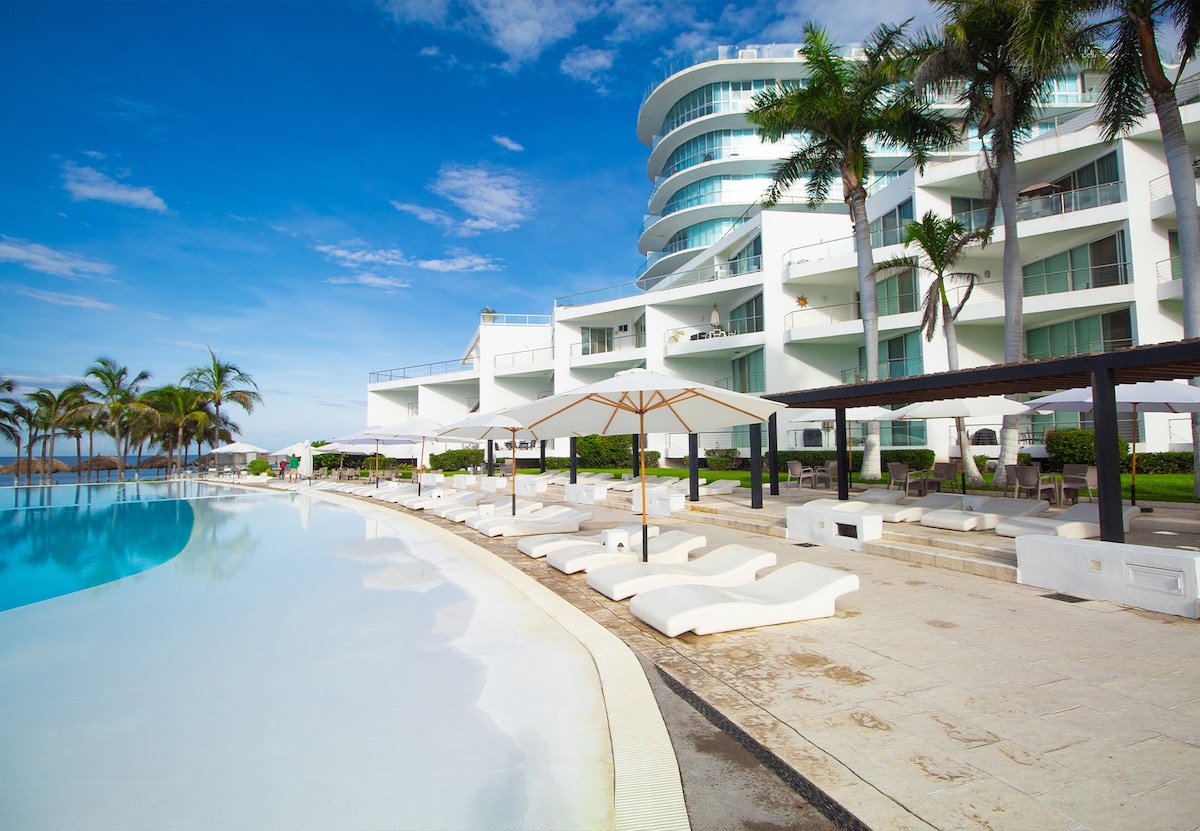 Aria Ocean 708 by Del Mar - Condominiums for Rent in Nuevo Vallarta ...