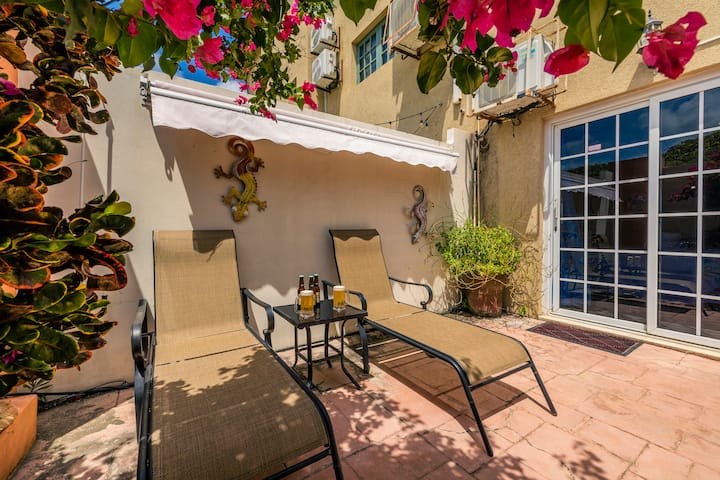 Palma Real Azul - Aruba