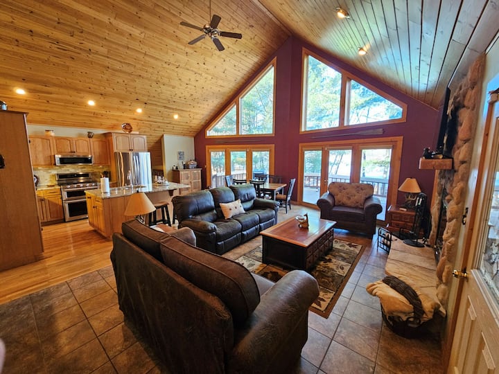 Sunshine Lane Lodge - Gull Lake, WI