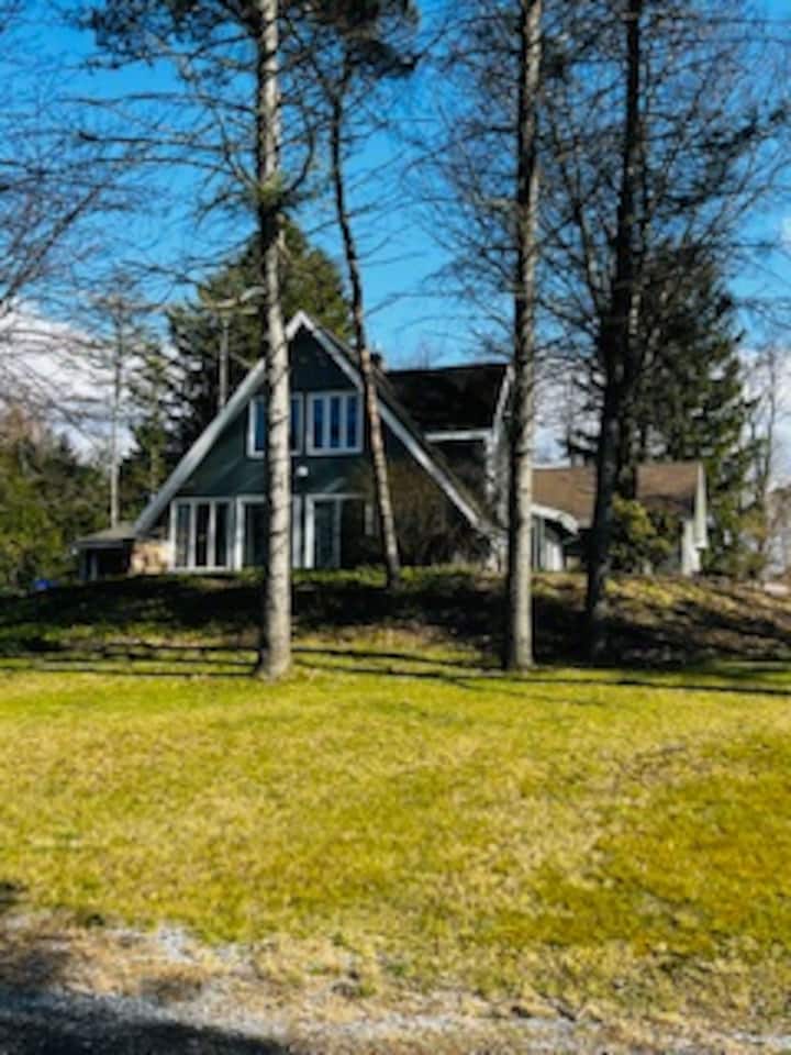 Charming Home With Private Pool - Northumberland, PA