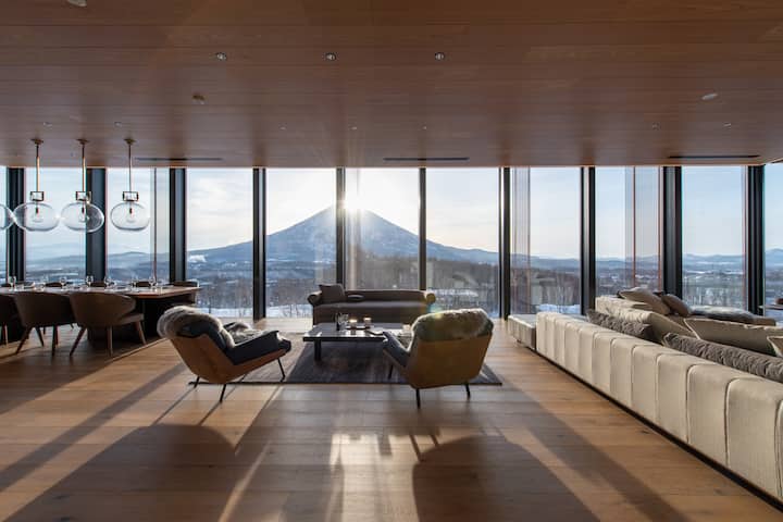 Intuition Niseko Penthouse: Private Onsen, Terrace - Hokkaido