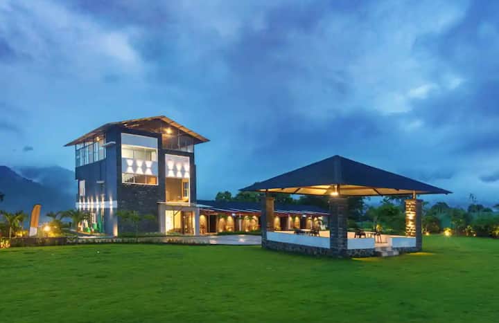 8 Br Pet Friendly Pool Villa With For Celebrations - Matheran