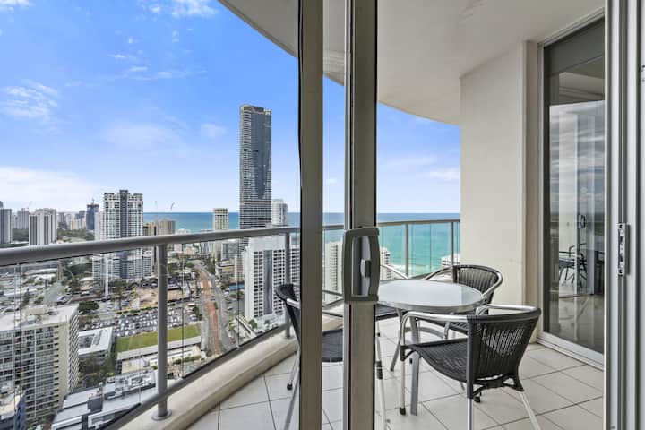 Amazing 3 Bedroom 2 Bath Ocean View Unit - Q Stay - Gold Coast