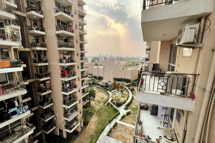 Simple Stay • 2bhk In Andour Heights • Sector 71 - Gurgaon