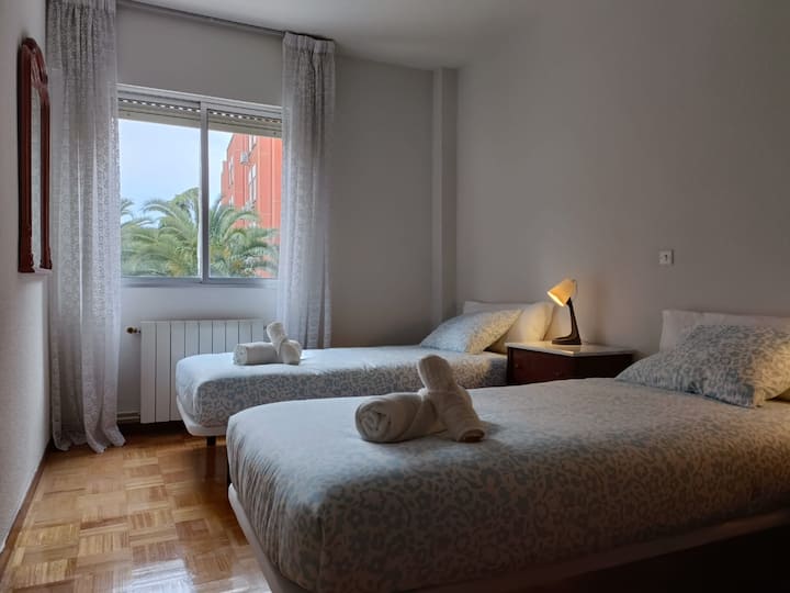 Business Ready 3br Apart. 6 Beds Ideal For Teams - Alcala de Henares