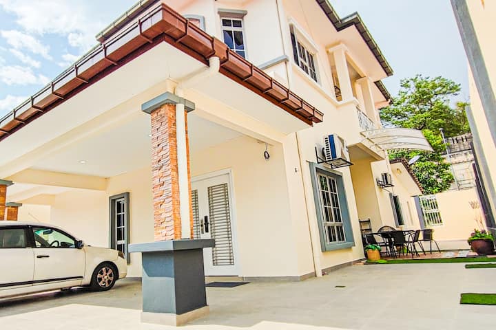 Modern 5-bedroom House Kajang 30pax Bbq/event - Semenyih