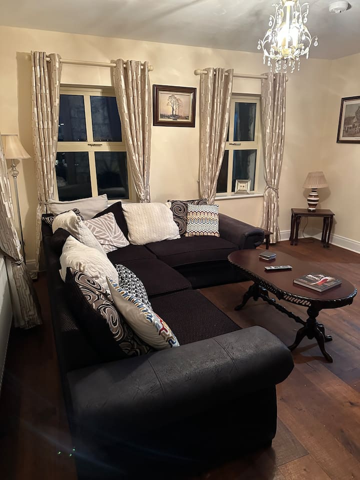 South Fork Villa. - Oranmore