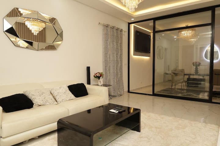 Confortable 3p Neuf éQuipé - Abidjan