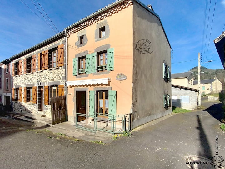 Gite La Petite Barriade - Murol