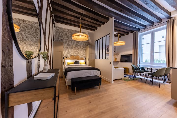 Luxury Gem By The Seine | Saint-germain | 4stars - Párizs