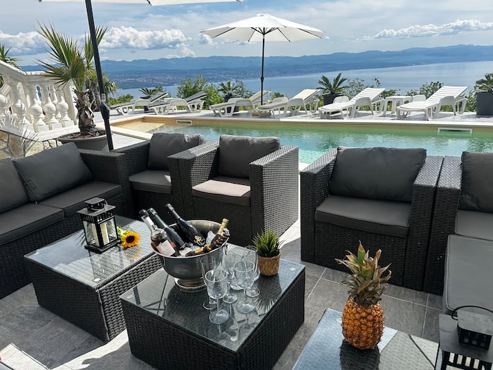 Villa Riviera - Luxury Villa In Lovran - Medveja