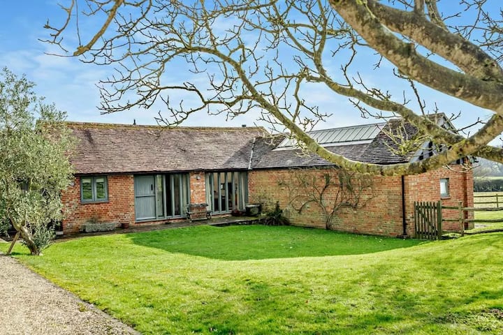Luxury Barn Conversion With Pool - Shaftesbury