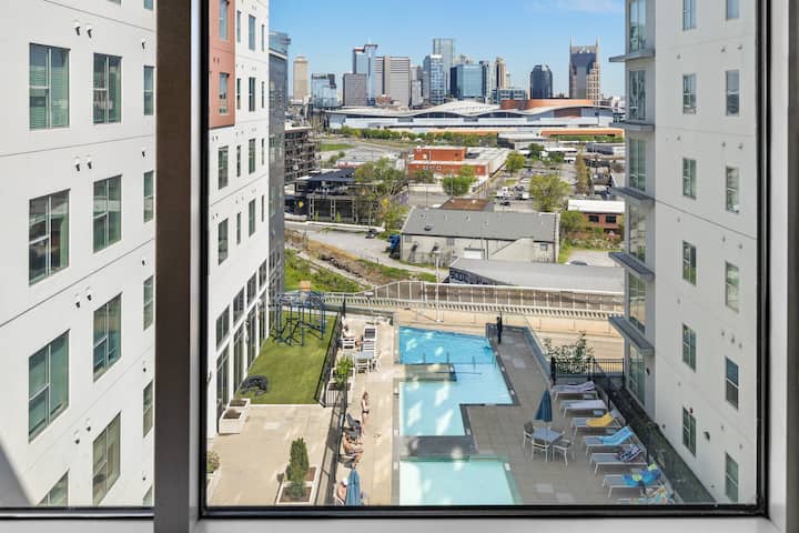 City View 1br Near Broadway & The Gulch | Sleeps 4 - Nashville, TN