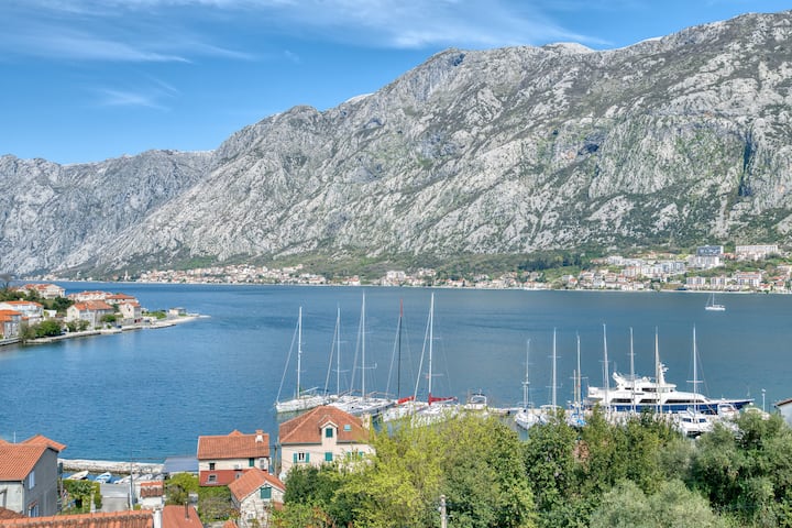 Beautiful Apt Anna With Sea View By Mn Property - 코토르