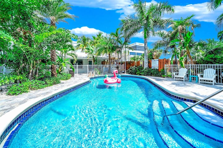 Tropical Paradise + Pool & Patio! - Fort Lauderdale Beach, Fort Lauderdale