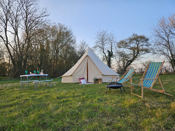 Countryside Bell Tent Getaway - Suffolk