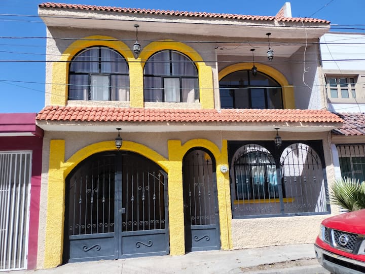 Casa Sauces - 아과스칼리엔테스