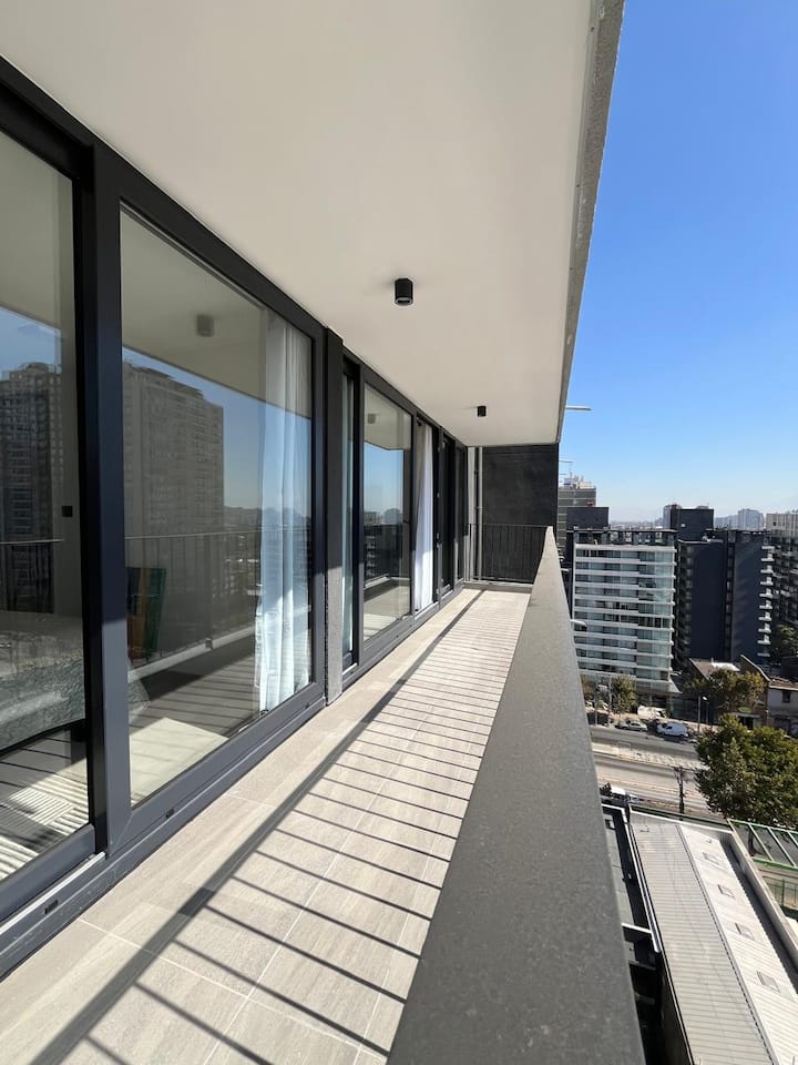 Lindo Y Acogedor Departamento Nuevo Con Estacionam - Providencia