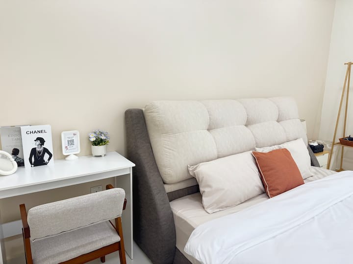 Balcony Room + Private Bath 201 - 北干那那
