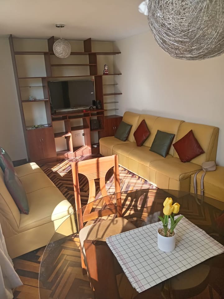 Céntrico Y Acogedor Depa A 3 Cuadras De La Plaza - Arequipa