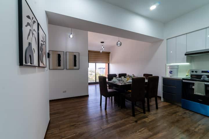 Moderno Y Amplio, Con Inmejorable Ubicación Z10 - Guatemala City